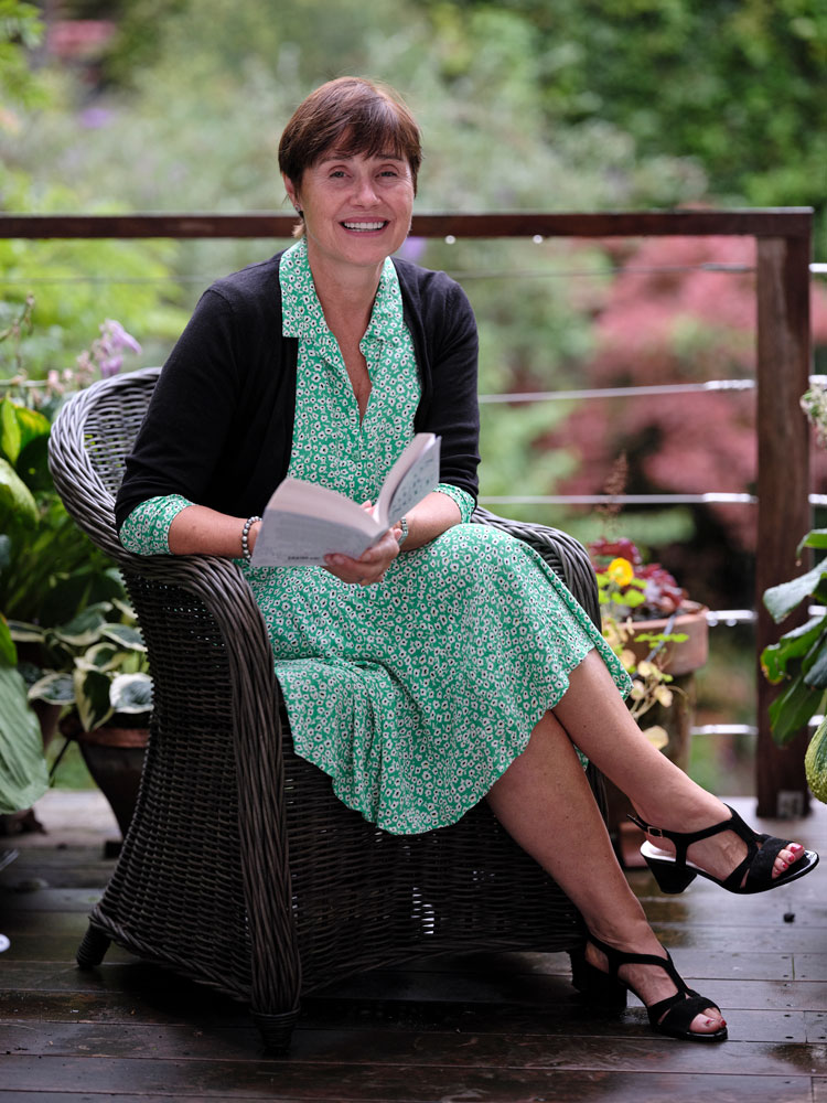 About us - Devonia Road